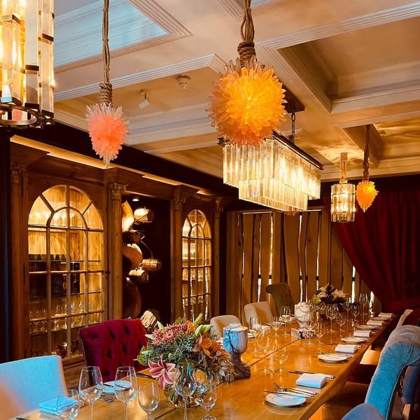 Cheals - Visit Knowle